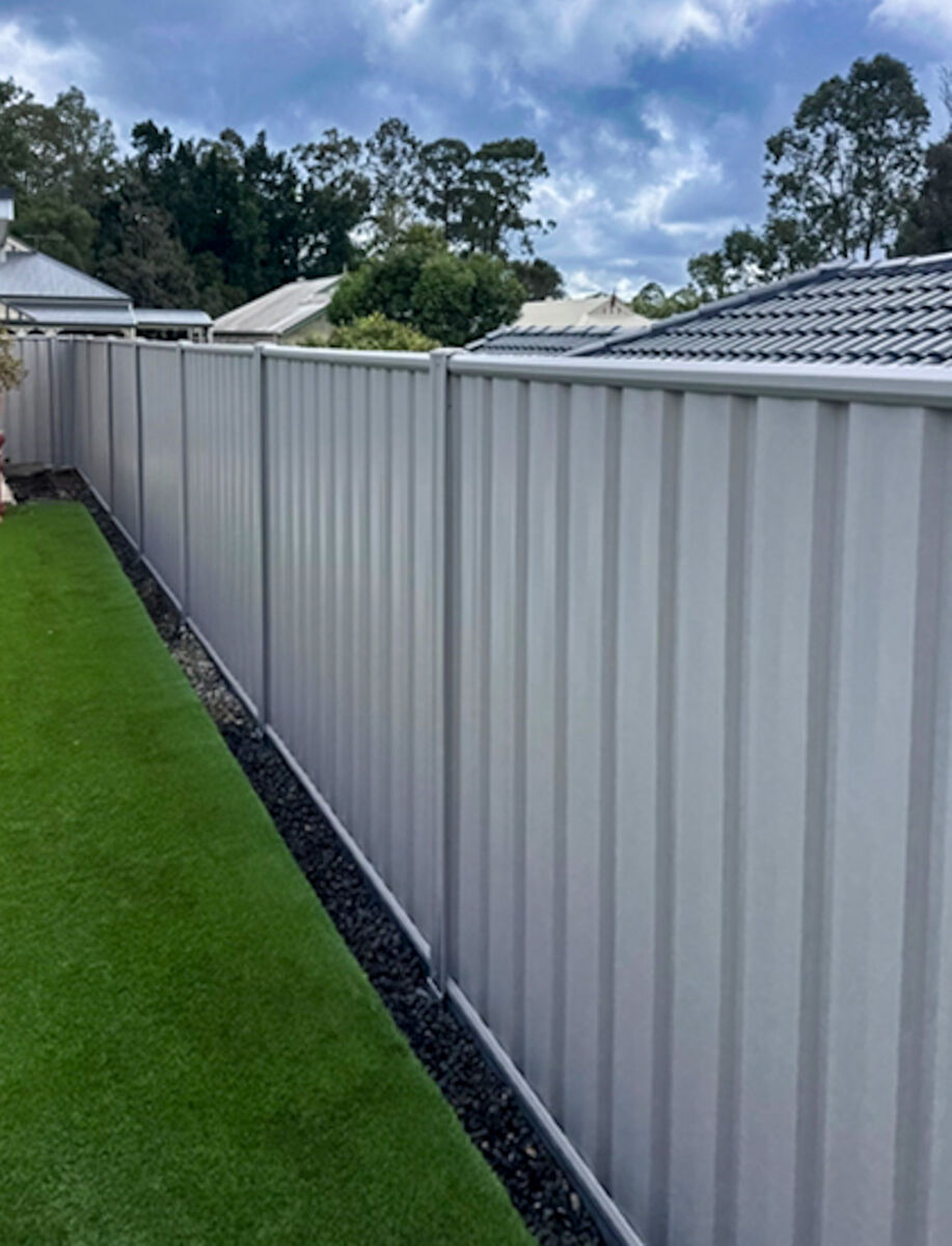 Retaining Walls & Fencing Brisbane | Licenced & Engineered | Bluestone ...